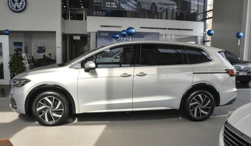 全新大众威然本月28日上市！轴距3180mm比别克GL8大气 配2.0L_搜狐汽车_搜狐网