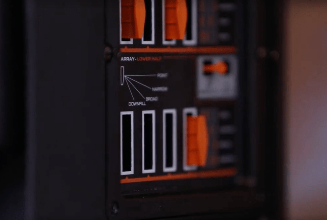 JBL CBT 1000 系列：与水共舞 声撼全场_扬声器