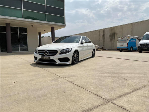 气动避震李洋分享来自澳大利亚奔驰C级W205施工AIRBFT气囊减震改装案例_搜狐汽车_搜狐网