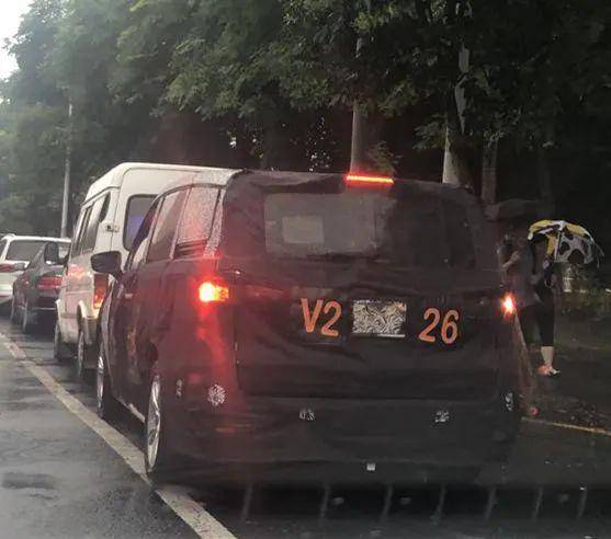 这是荣威家的MPV？iM8看着真有点感觉_搜狐汽车_搜狐网