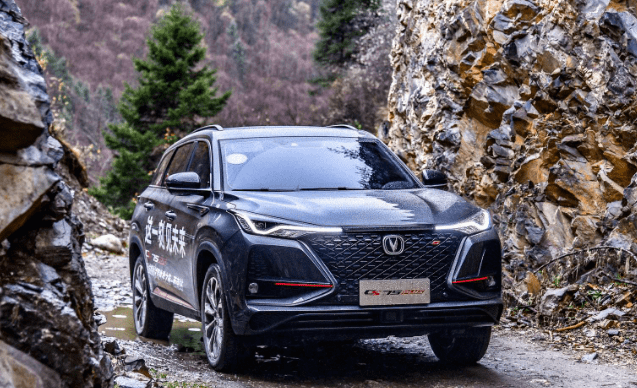 同为 PLUS，荣威RX5 PLUS和长安CS75 PLUS，谁更PLUS？_搜狐汽车_搜狐网