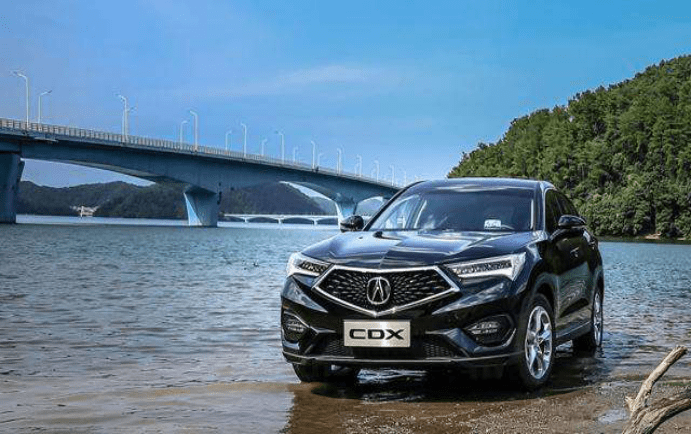 讴歌CDX对比奥迪Q3 到底该选谁 懂行的人一般都看这几点_搜狐汽车_搜狐网