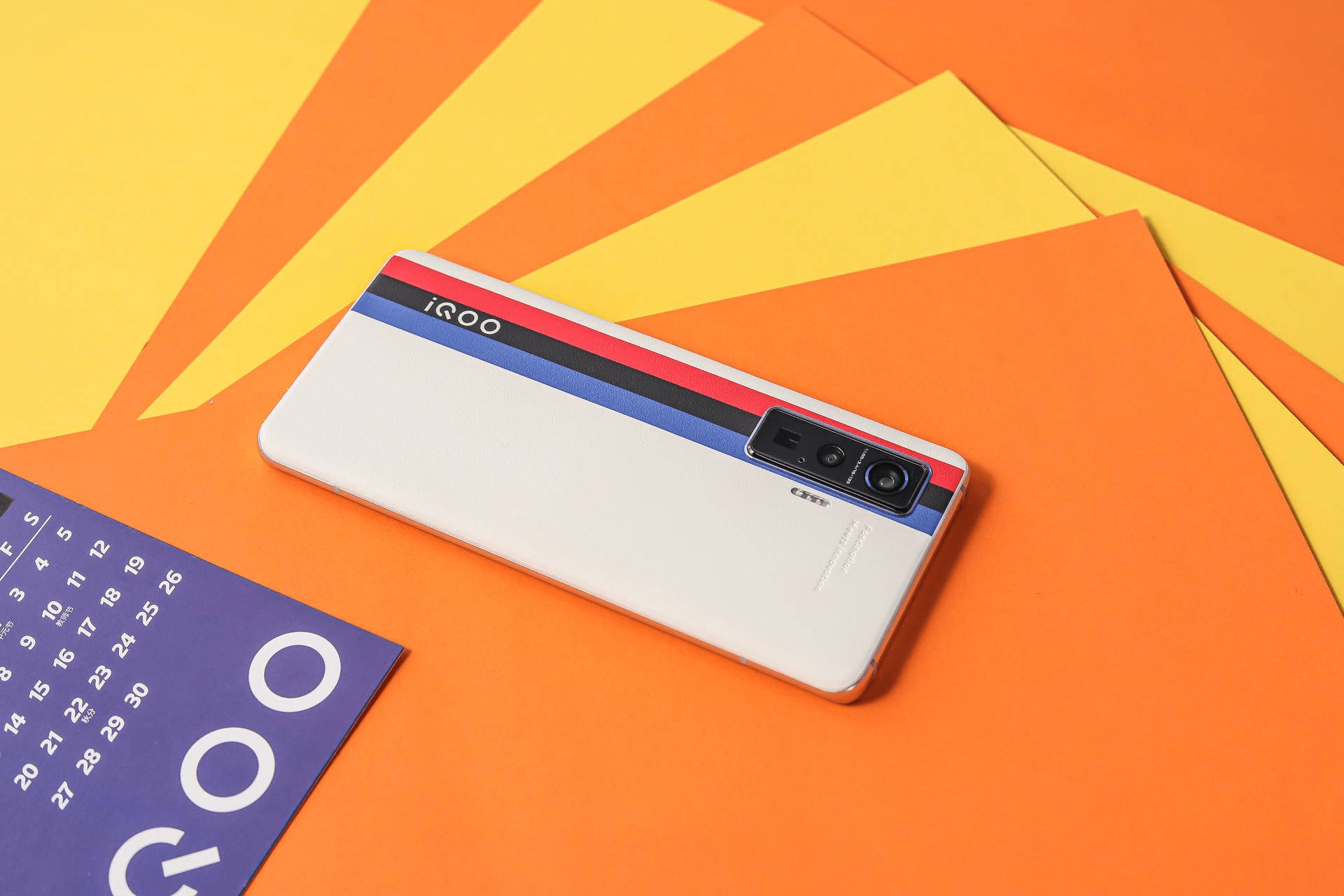 iQOO 5 Pro上手体验，120W 超快闪充+吸睛外观，从内到外的惊喜_搜狐汽车_搜狐网