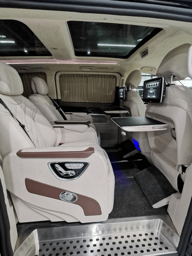 奔驰260迈巴赫vs680经典浅色双拼内饰_搜狐汽车_搜狐网