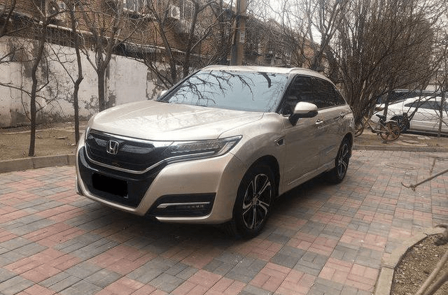 开完本田URV，又花33万开凯迪拉克XT4，问及档次，车主：差距明显_搜狐汽车_搜狐网