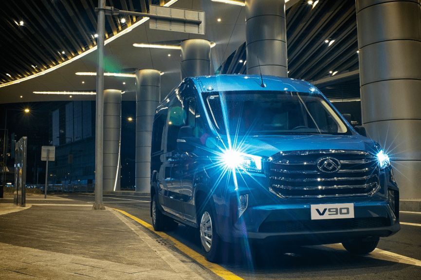 上汽大通MAXUS V90亮相中国智慧交通管理产业联盟年会_搜狐汽车_搜狐网