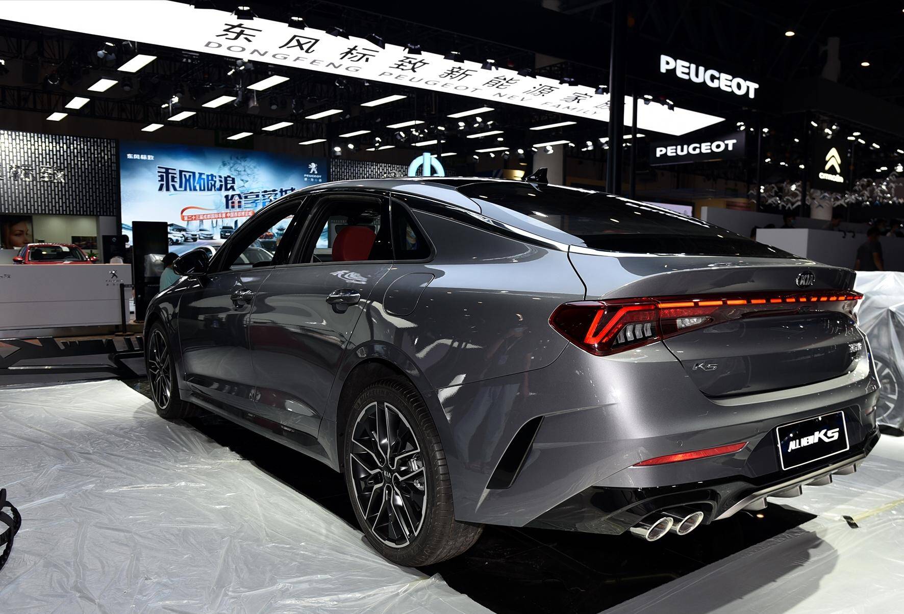 全新起亚K5提车，落地16万，2.0T+8AT，车长5米，还看啥本田雅阁_搜狐汽车_搜狐网