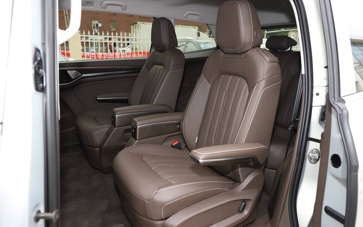 车长超5.3米，起售价近30万，大众威然能给GL8带来威胁吗？_搜狐汽车_搜狐网