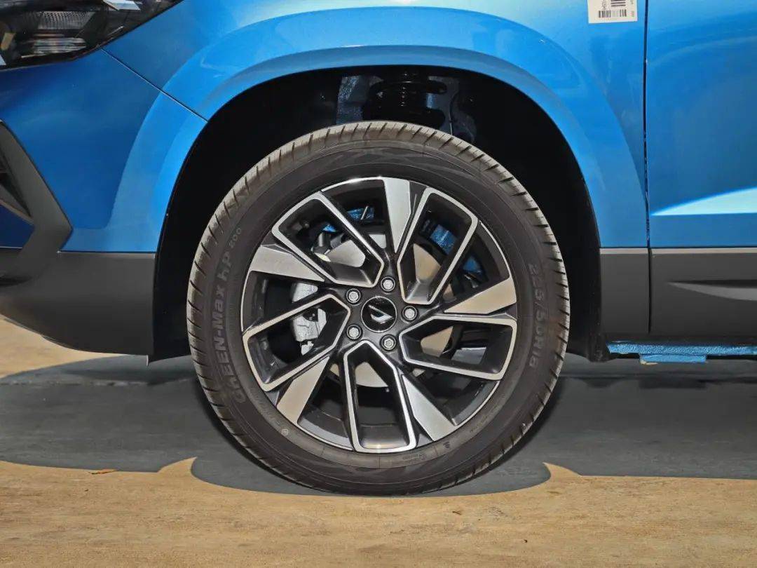 1.4T+6AT无顿挫，360°全景影像+10寸大屏，不到14万的德系中型SUV香吗？_搜狐汽车_搜狐网