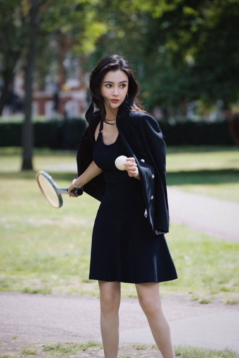 angelababy运动照青春活力allblack造型摩登时尚-搜狐大视野-搜狐新闻