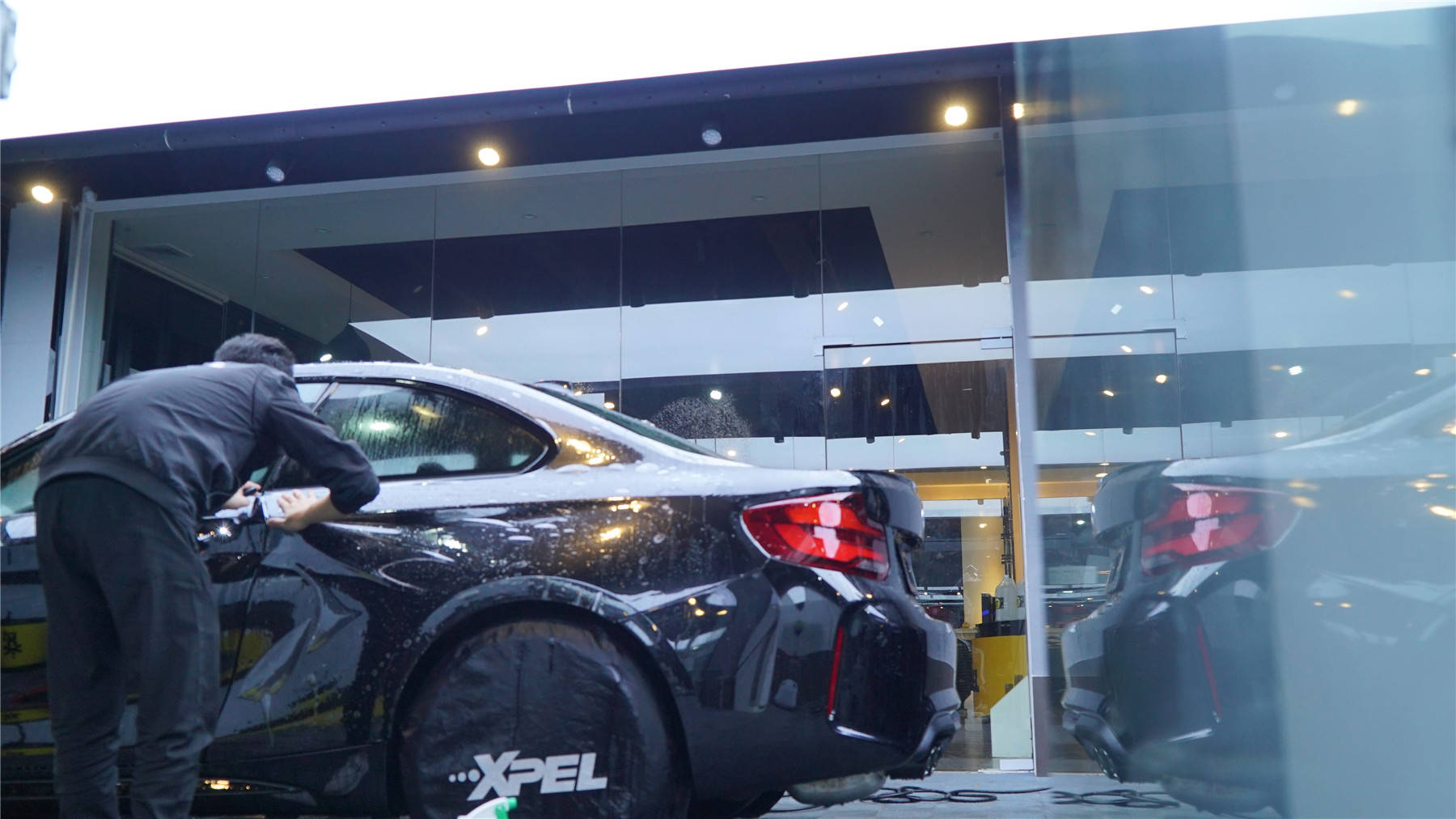 宝马M2 施工XPEL隐形车衣案例分享-搜狐大视野-搜狐新闻