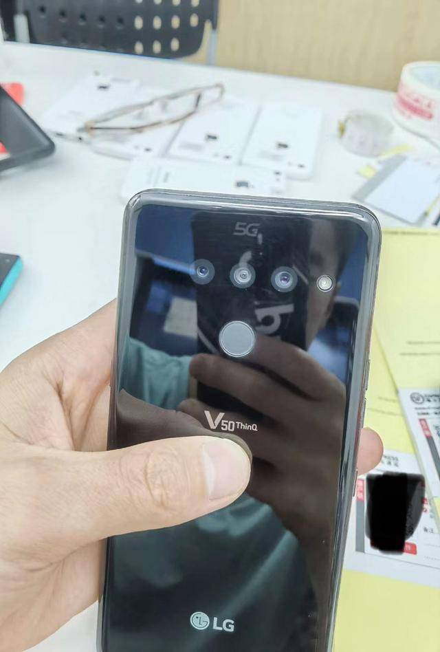 1000块捡漏收到的“超级洋垃圾”，骁龙855+2K屏，还支持5G_手机