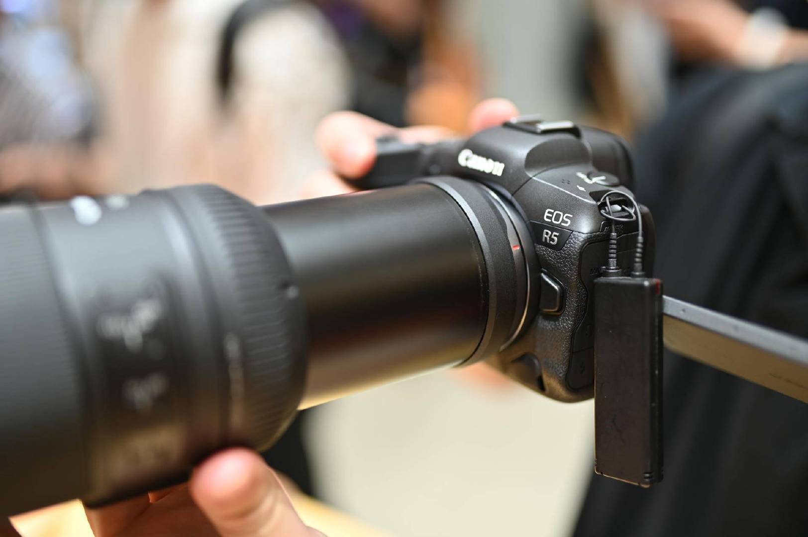 真香？佳能R5/6的一些主客观体验及对比-搜狐大视野-搜狐新闻