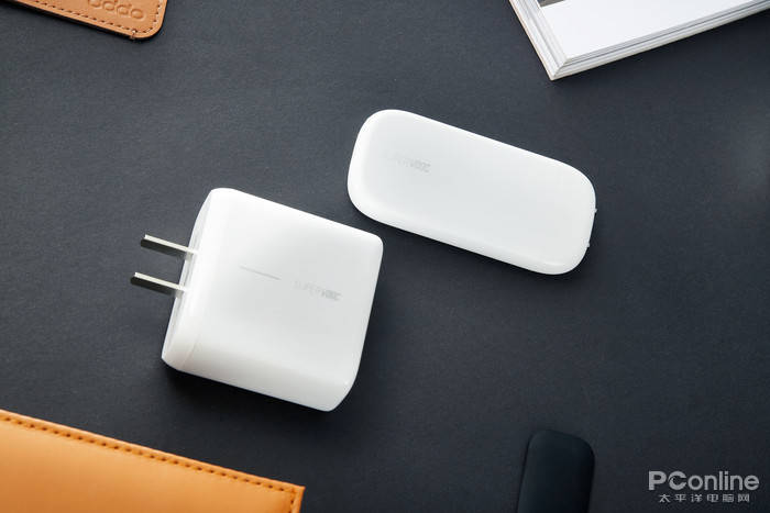 小身材有大能量，OPPO饼干超闪充电器是如何做到的？_体积