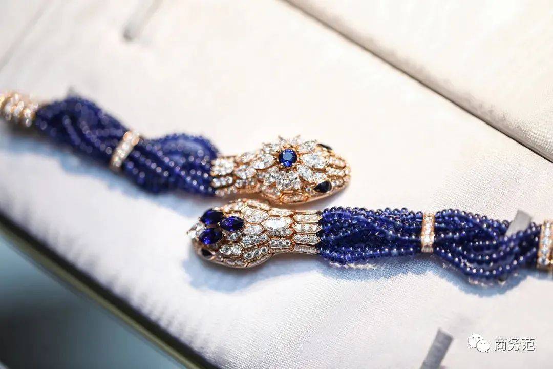 看完这些绝美高级珠宝，回味一整年！_高珠