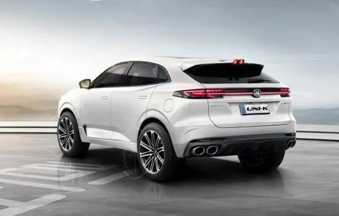 UNI-T大哥曝光，2.0T+8AT动力系统，比UR-V还大！ -搜狐大视野-搜狐新闻