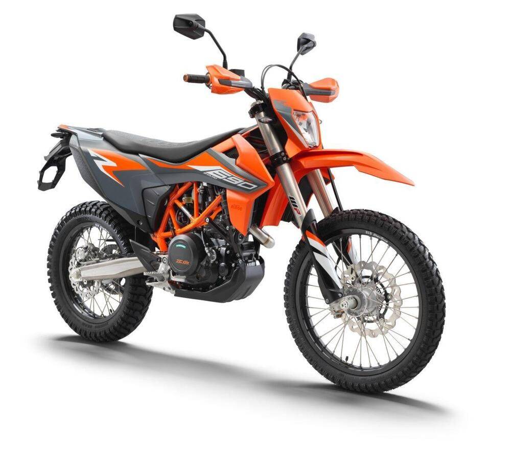 KTM 690 ENDURO R和690 SMC R 发布2021款更新_搜狐汽车_搜狐网