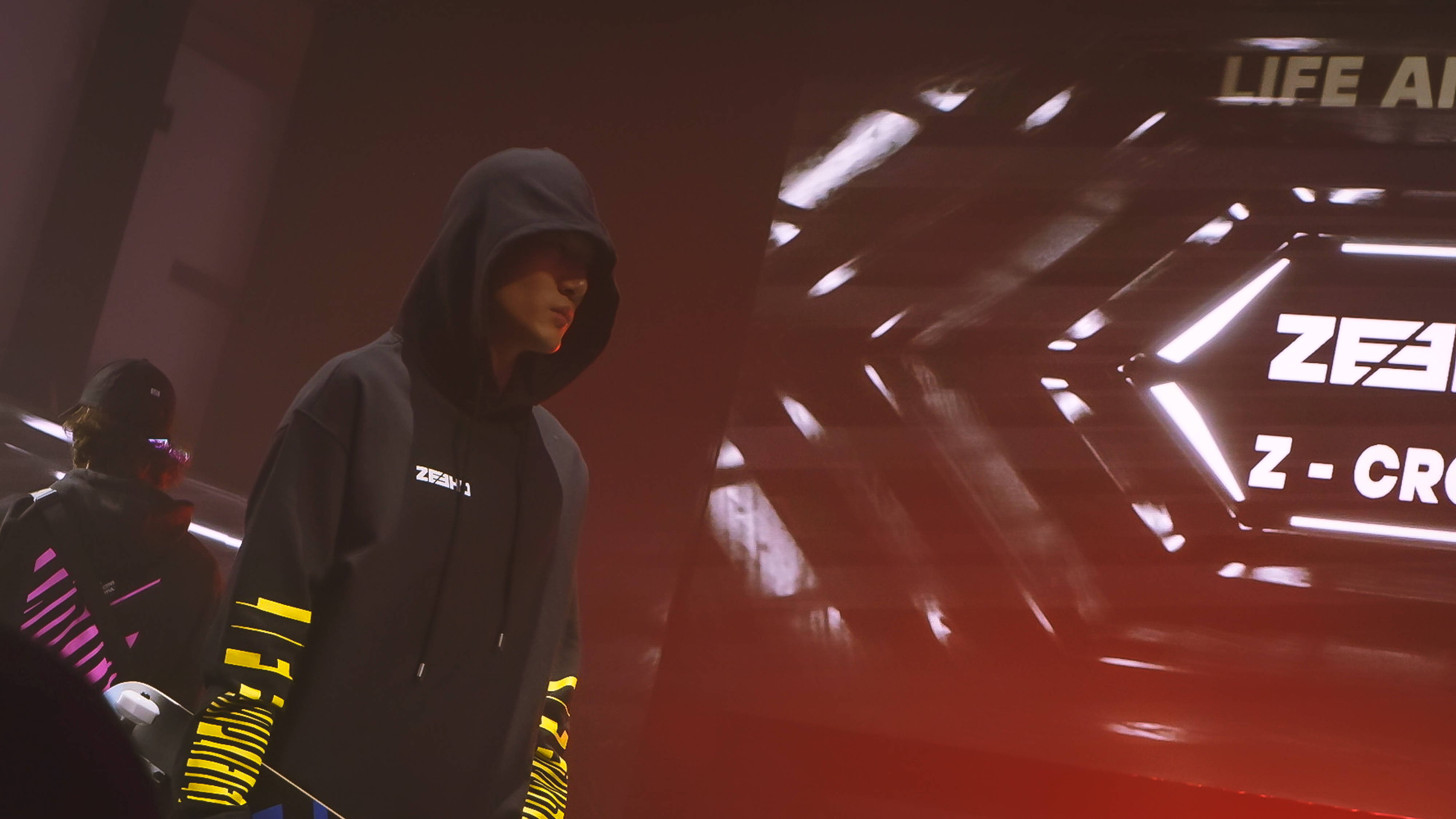 电摩潮牌ZEEHO诞生，概念车横空出世引领潮流_搜狐汽车_搜狐网