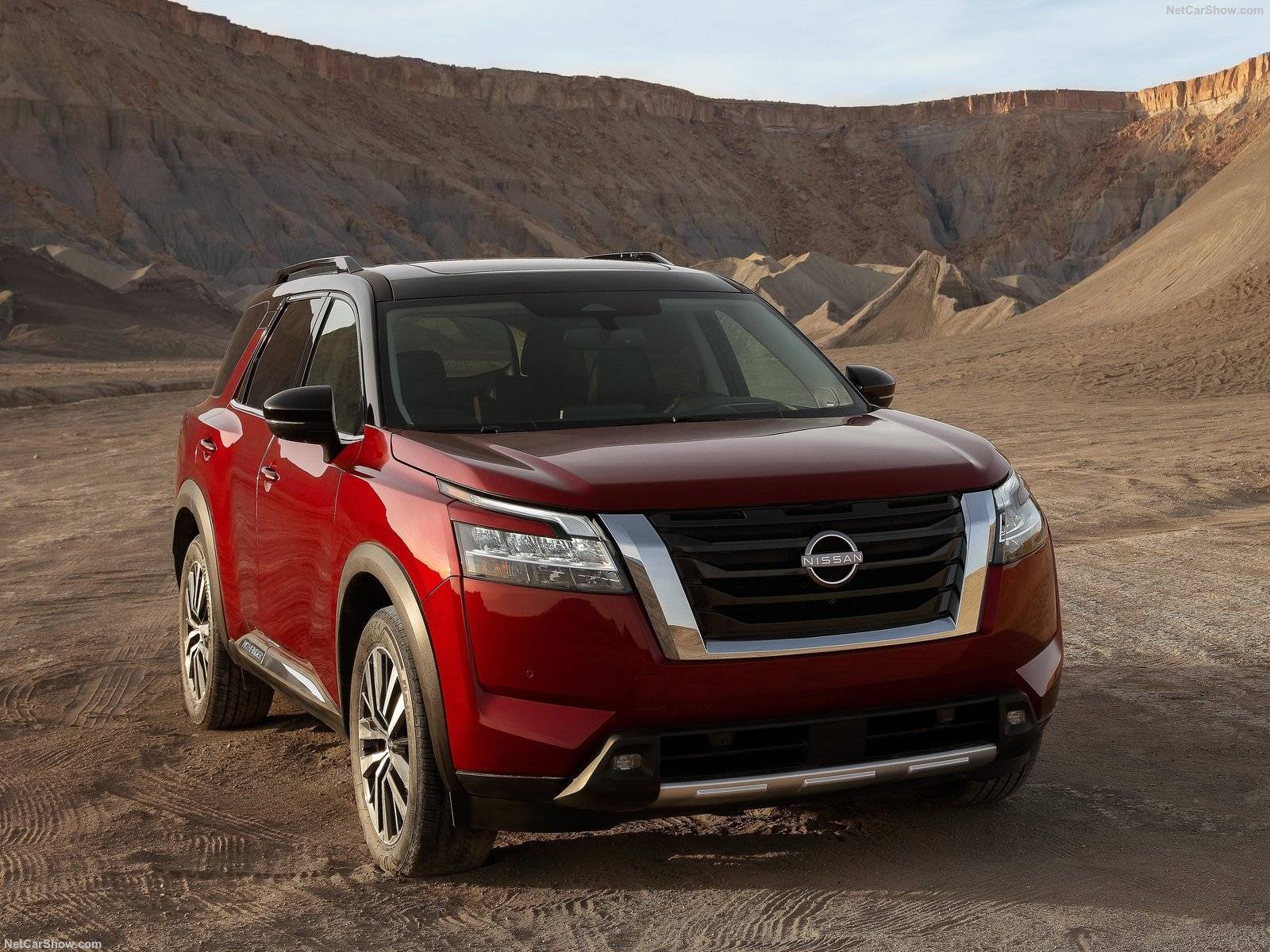 日产全新Pathfinder官图发布 定位中大型SUV_搜狐汽车_搜狐网