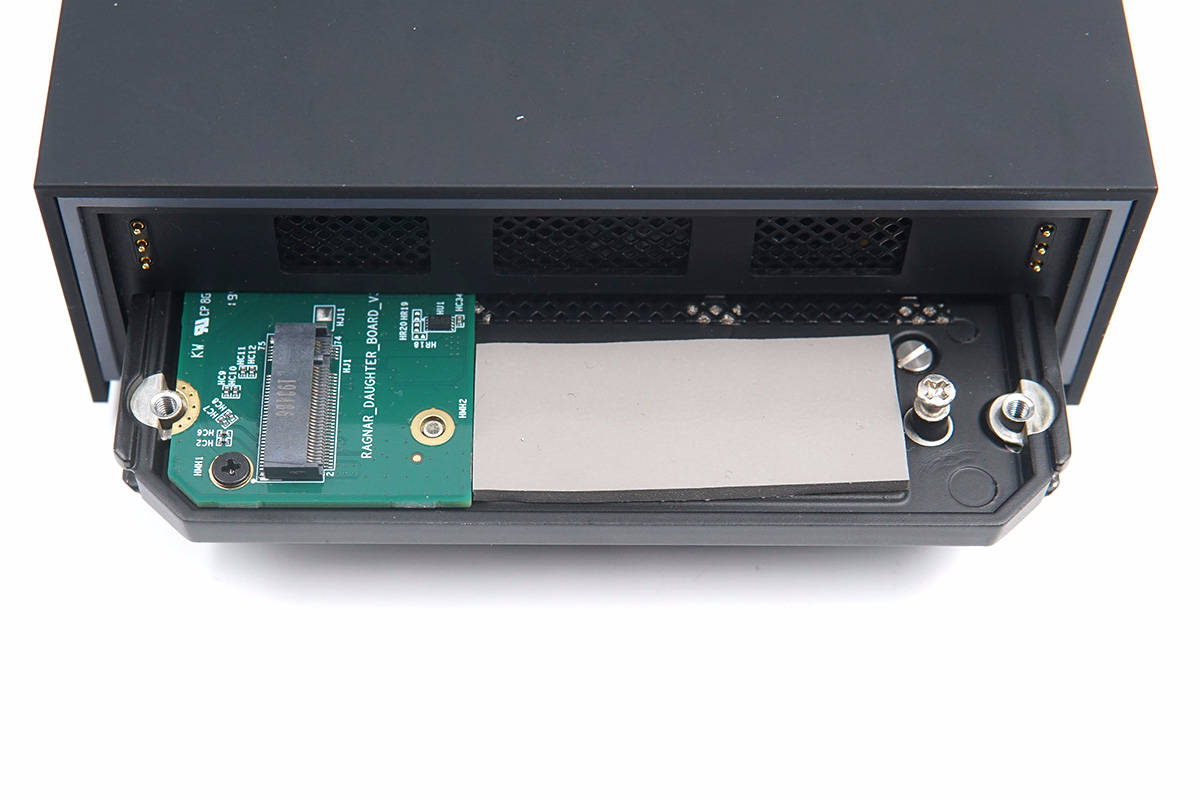 希捷5A2C七口多功能硬盘拓展坞拆解，内置英特尔JHL7440雷电控制器_接口