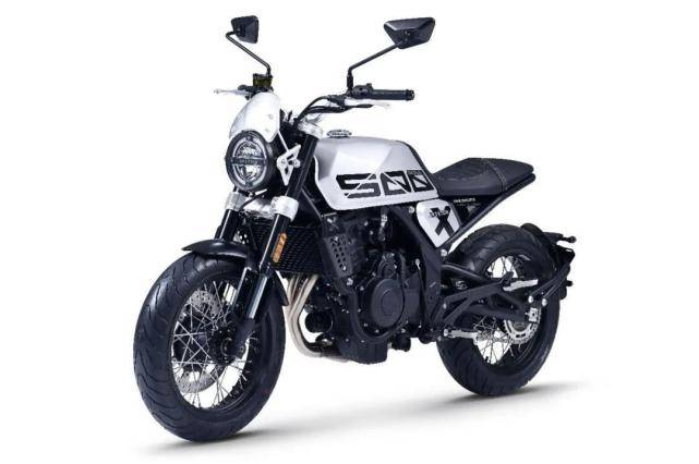 加高手把更舒适！高金GK500穿越版 4月17日发布！_搜狐汽车_搜狐网