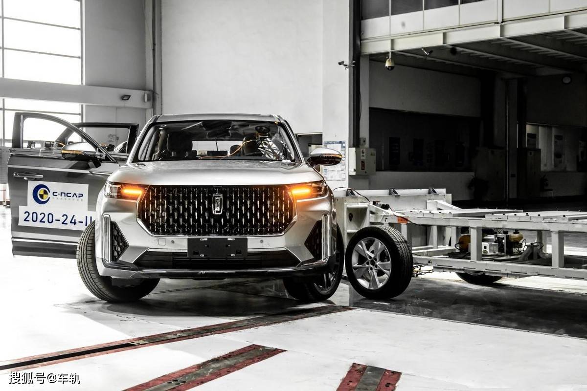 奔腾T99机长版19.19万元上市 五星安全值得肯定_搜狐汽车_搜狐网