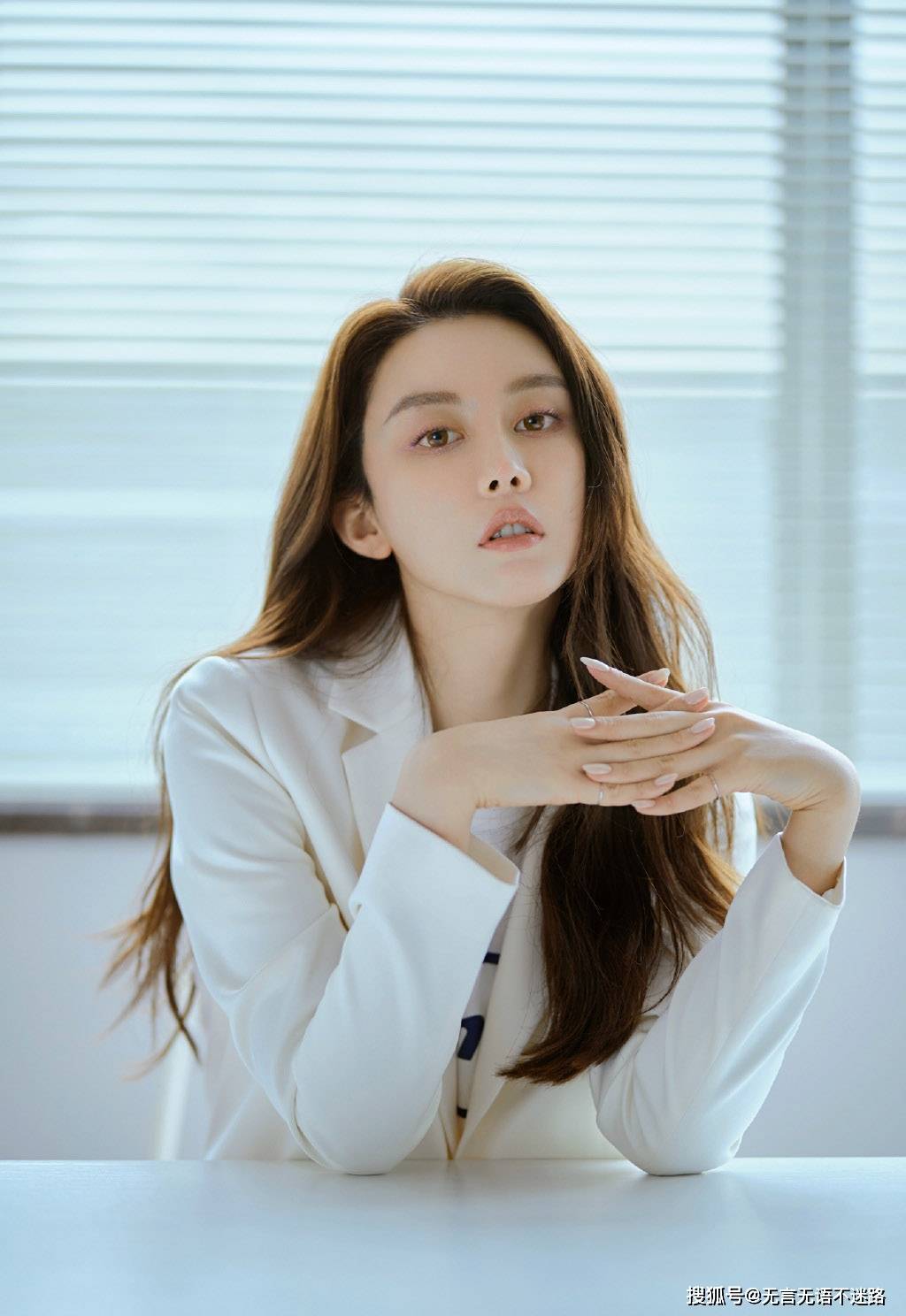 性感美女明星 周麟嘉 时尚写真-搜狐大视野-搜狐新闻