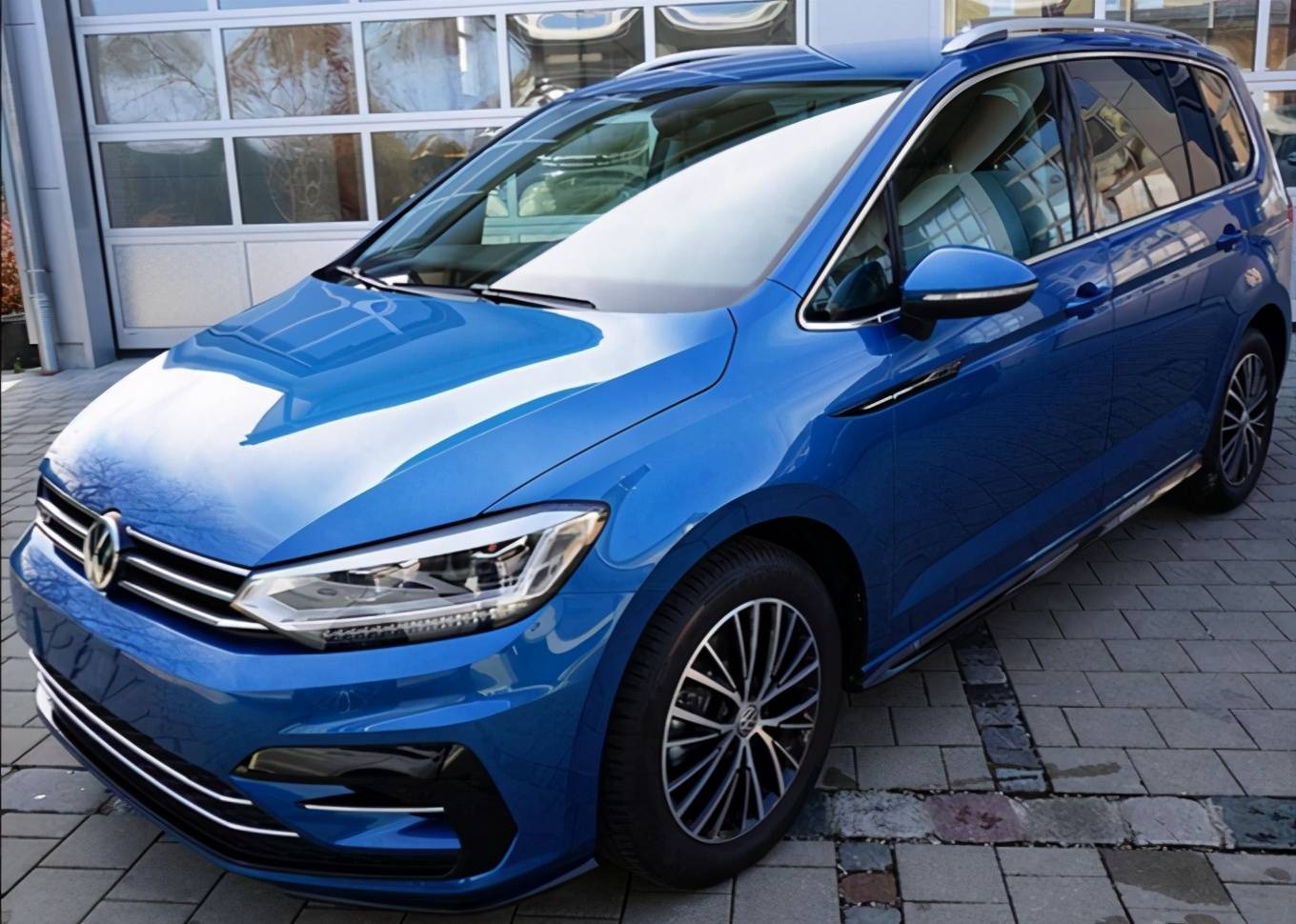 2022款大众途安实拍，1.5T引擎+6AT，预售13万，比高尔夫有诚意_搜狐汽车_搜狐网