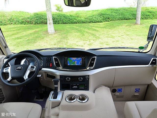 宇通T7商务客车 搭载3.5T+10AT_搜狐汽车_搜狐网