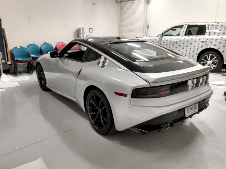 最大输出400匹！日产400Z实车曝光，设计够个性_搜狐汽车_搜狐网