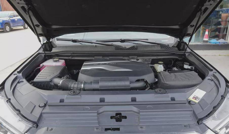 长安CS95对比大通D90 Pro，哪款更值得买？_搜狐汽车_搜狐网