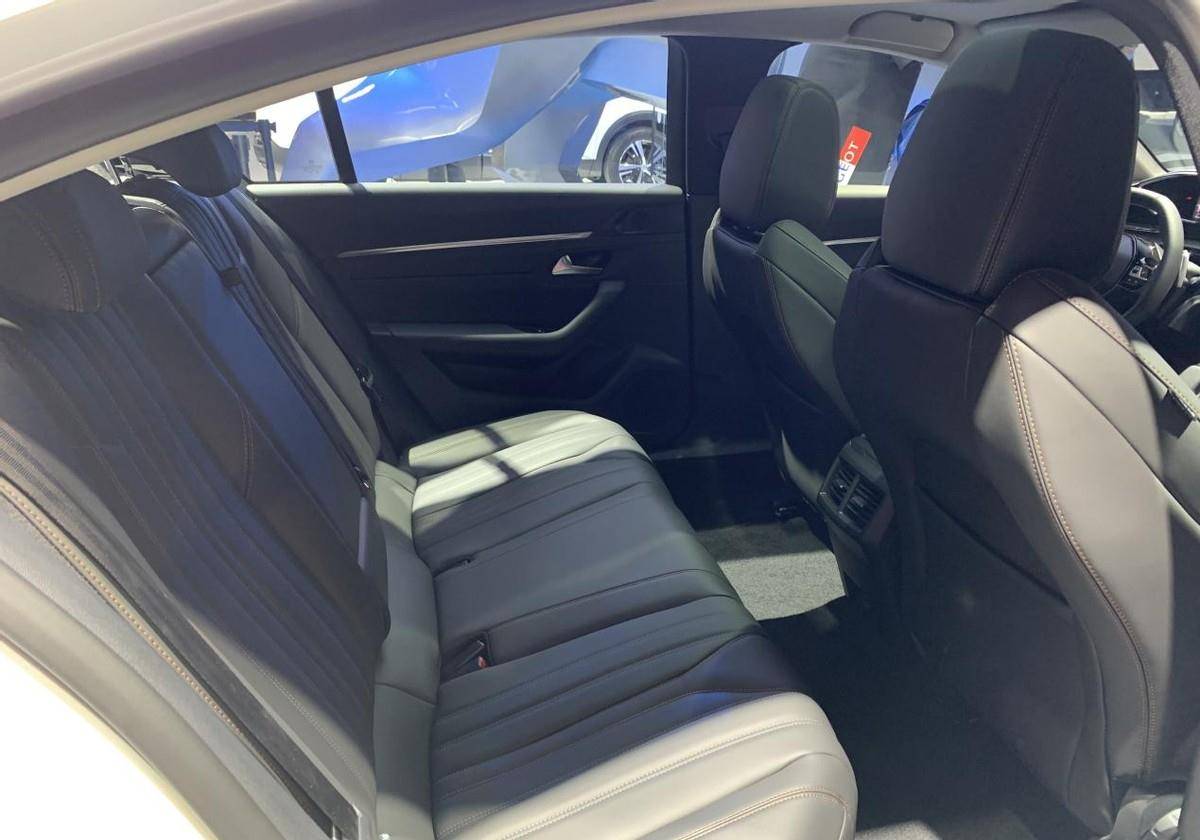 东风标致508L PHEV上市，售价20万元以上，究竟值不值得购买_搜狐汽车_搜狐网