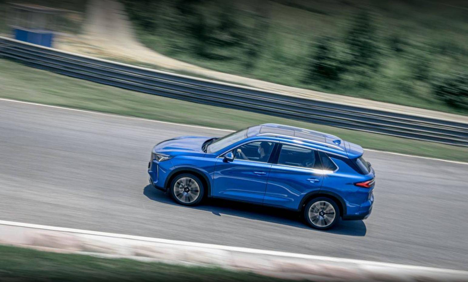 靠高性能杀回一线？传祺GS4 PLUS新增2.0T版，7.5秒破百_搜狐汽车_搜狐网