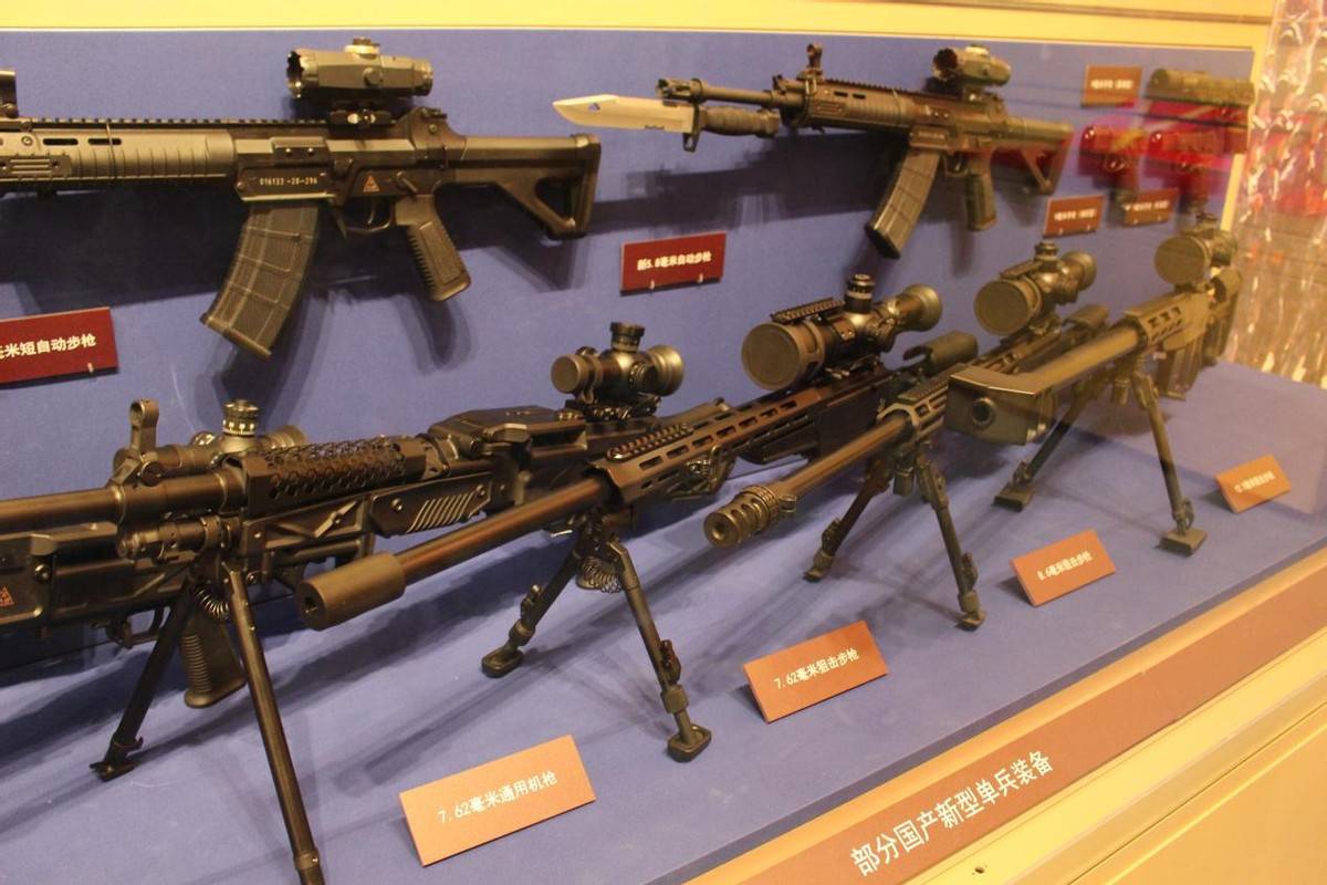 博物馆里的新枪族，见证轻武器发展，解放军单兵武器未来可期_型号