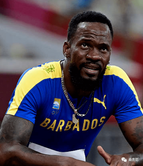 奥运最时尚赛场：彩发脏辫抢眼，选手戴RM、金项链超壕气…_田径