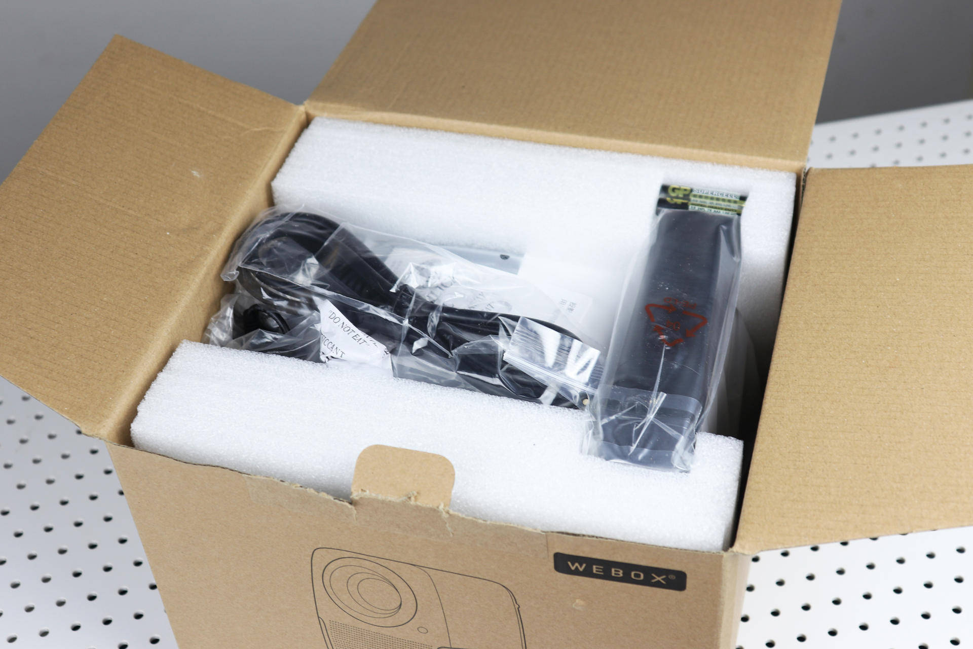 泰捷首款投影来袭，WEBOX T1画质媲美3000元投影_视频