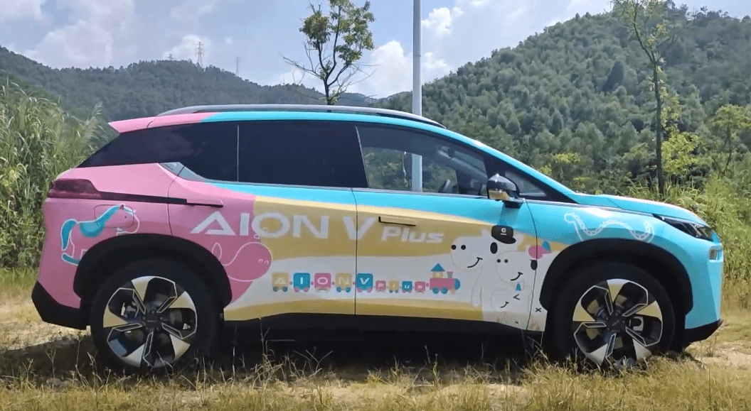 这款纯电SUV，轴距达2830mm，五分钟能充207公里，续航超700公里_搜狐汽车_搜狐网