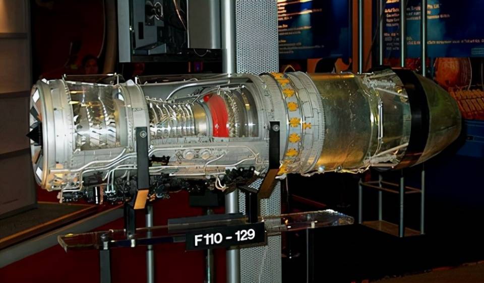 美国F-15EX“鹰II”，将获新动力系统？通用电气的F110-129发动机_海斯特