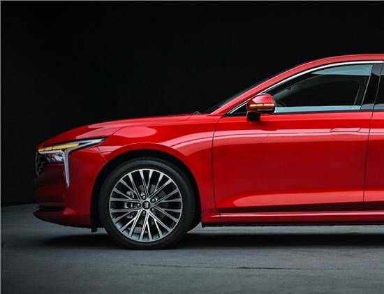 家轿之王——FMA架构下9.99万的奔腾B70_搜狐汽车_搜狐网