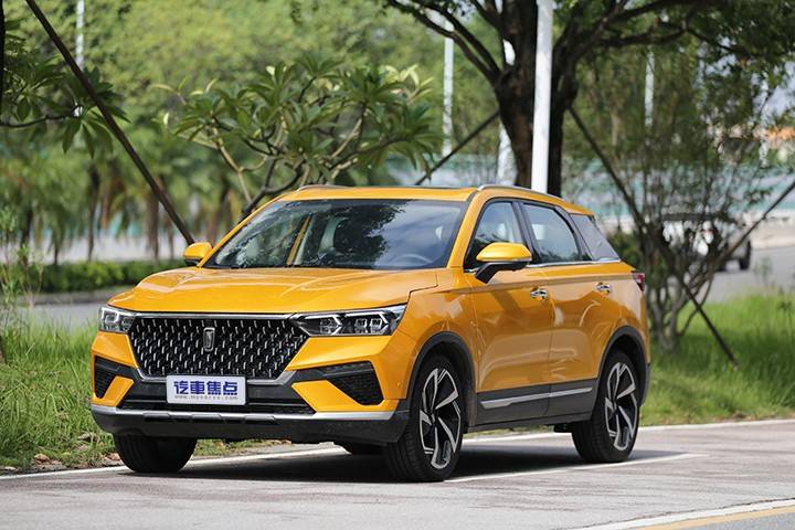 好看好玩又好开！奔腾T77 PRO试驾体验_搜狐汽车_搜狐网