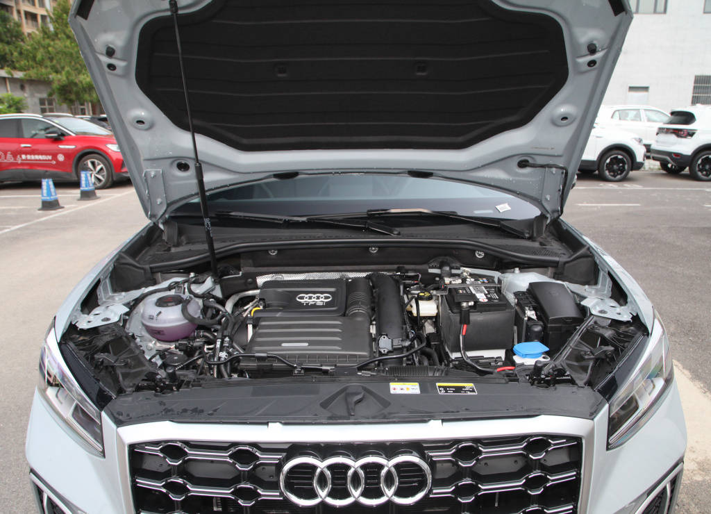 25万开回家的BBA？奥迪Q2L？宝马X1？奔驰GLA？_搜狐汽车_搜狐网