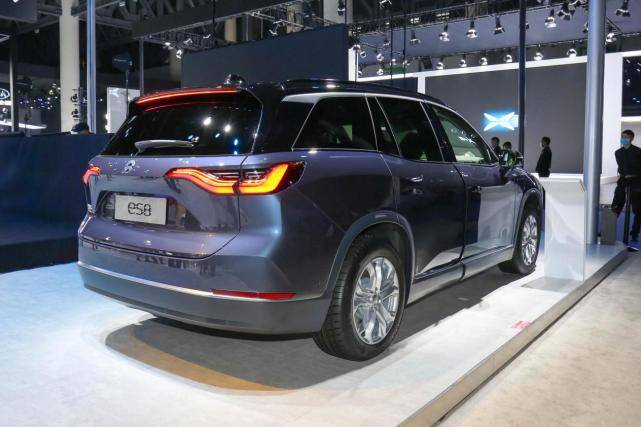 BBA都“啃不动”纯电SUV，预售43.97万的凯迪拉克LYRIQ有戏吗？_搜狐汽车_搜狐网