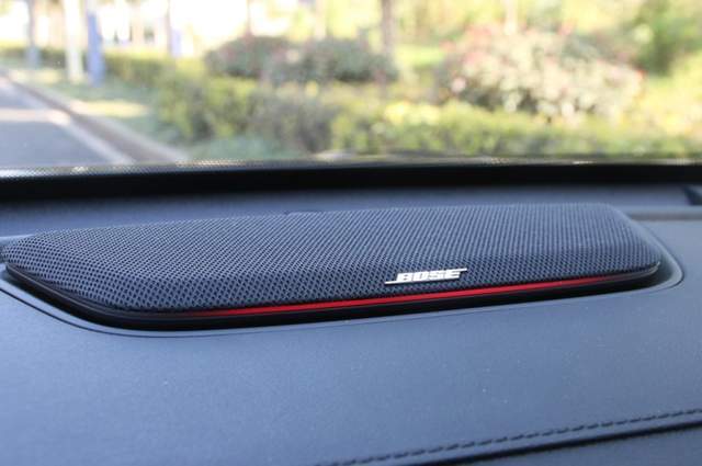 依旧出众 试驾吉利博越X 1.8T+6AT_搜狐汽车_搜狐网