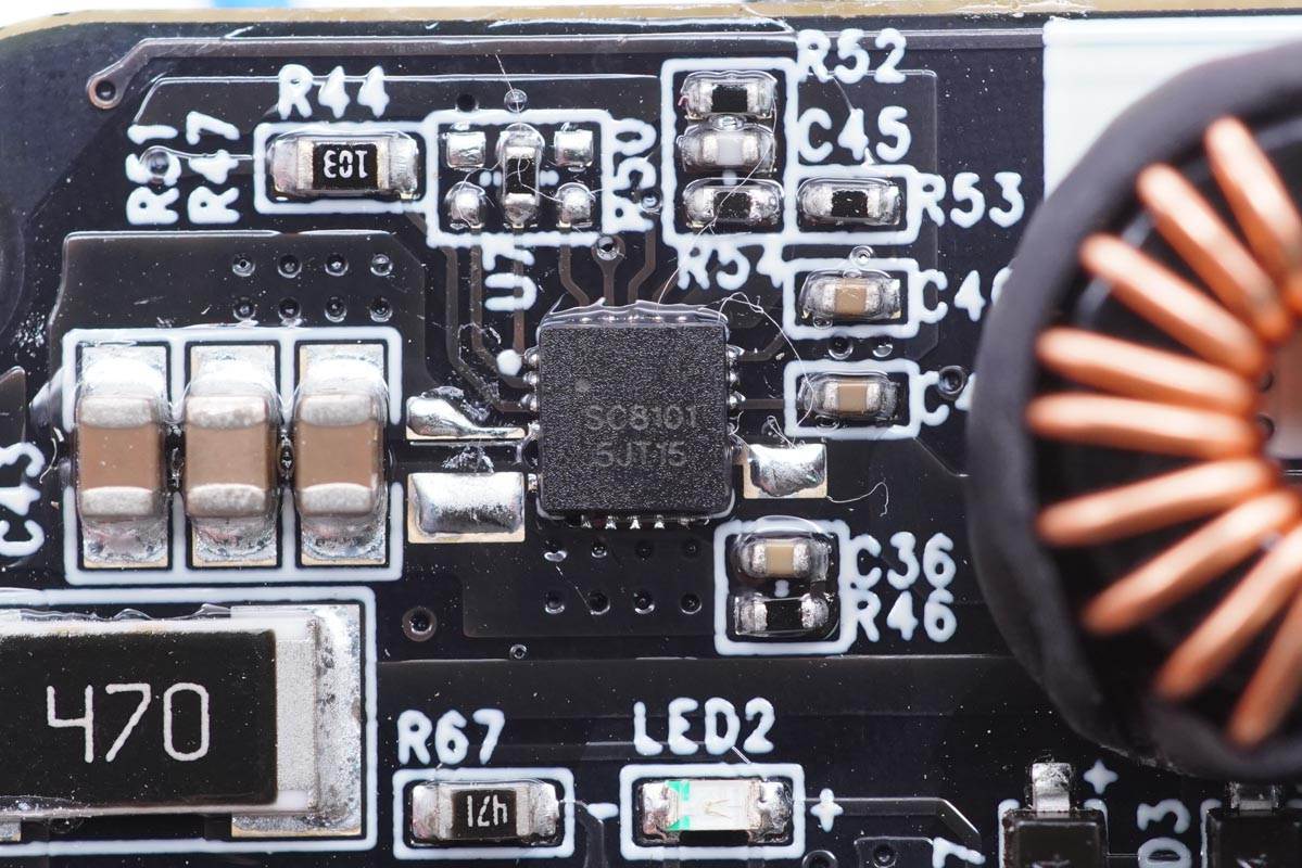内置南芯SC8101，小米九号电动极速充气宝拆解_搜狐汽车_搜狐网
