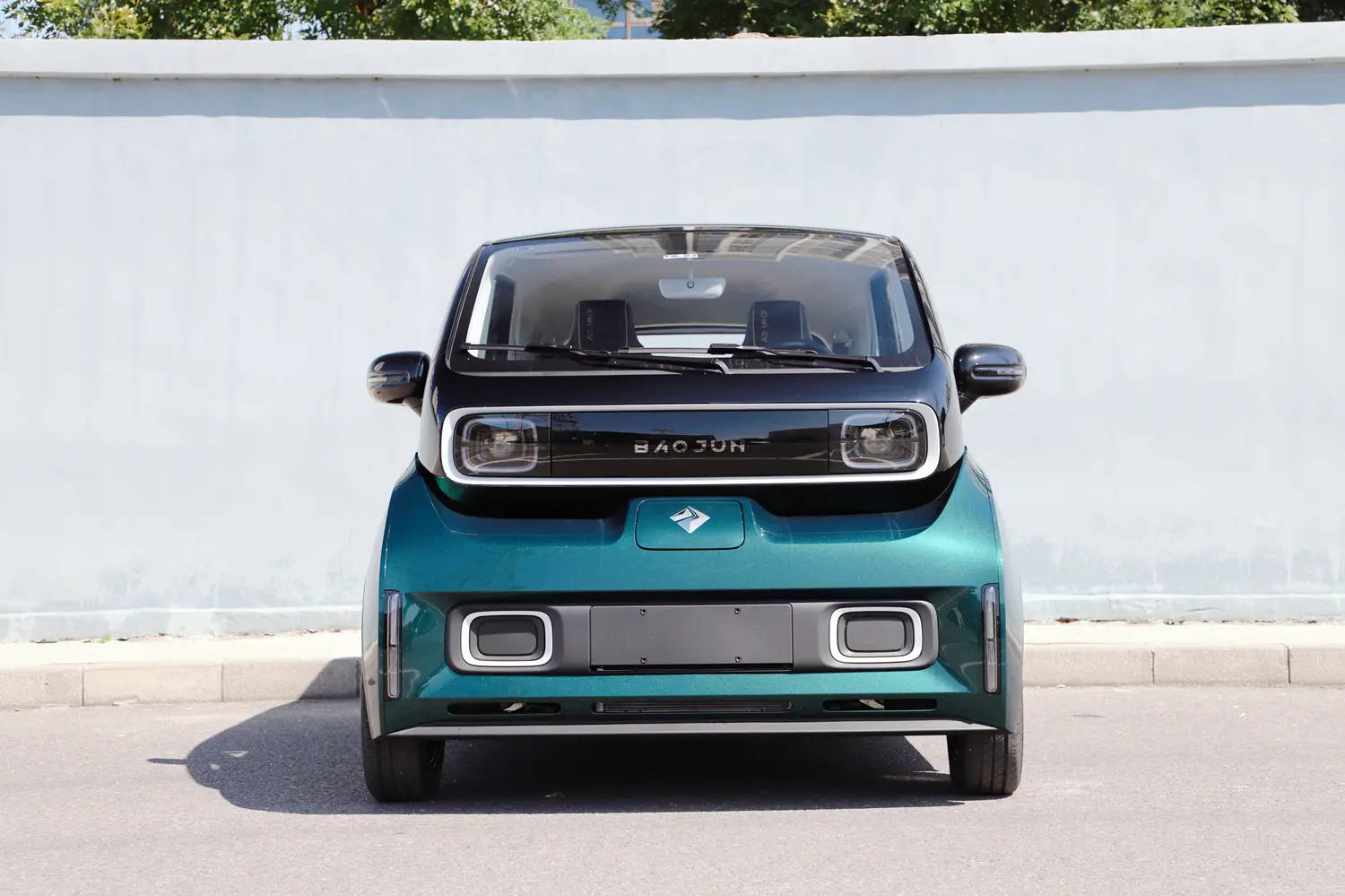 宝骏KiWi EV新增“时髦金”内饰，售价8.98万元，值得购买吗？_搜狐汽车_搜狐网