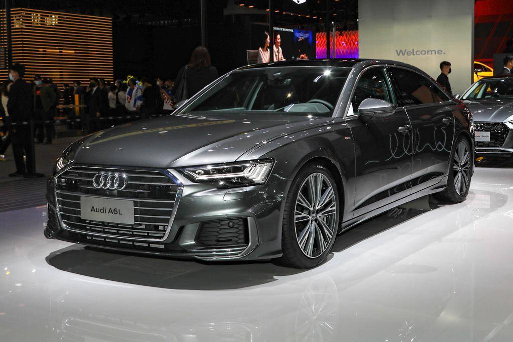 奥迪A6L vs 凯迪拉克CT6，品牌力和性价比的对决_搜狐汽车_搜狐网