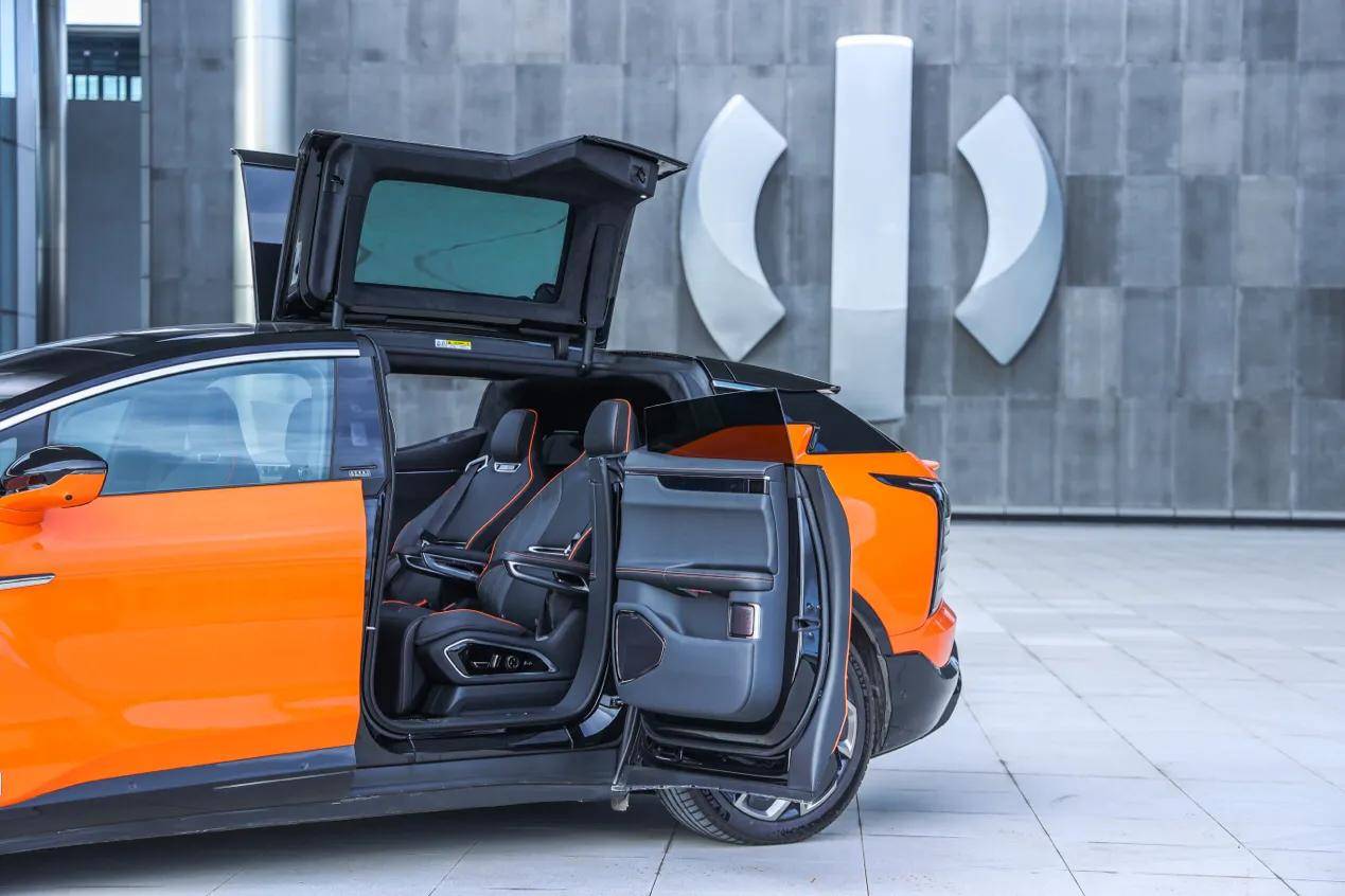 荣获C-NCAP五星安全评价，来看看高合HiPhi X有多“抗造”_搜狐汽车_搜狐网