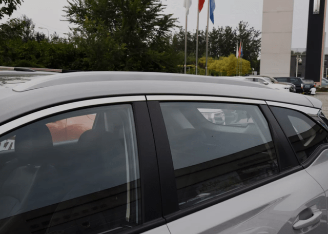 自主紧凑级SUV 风神AX7马赫版PK长安CS75蓝鲸版_搜狐汽车_搜狐网