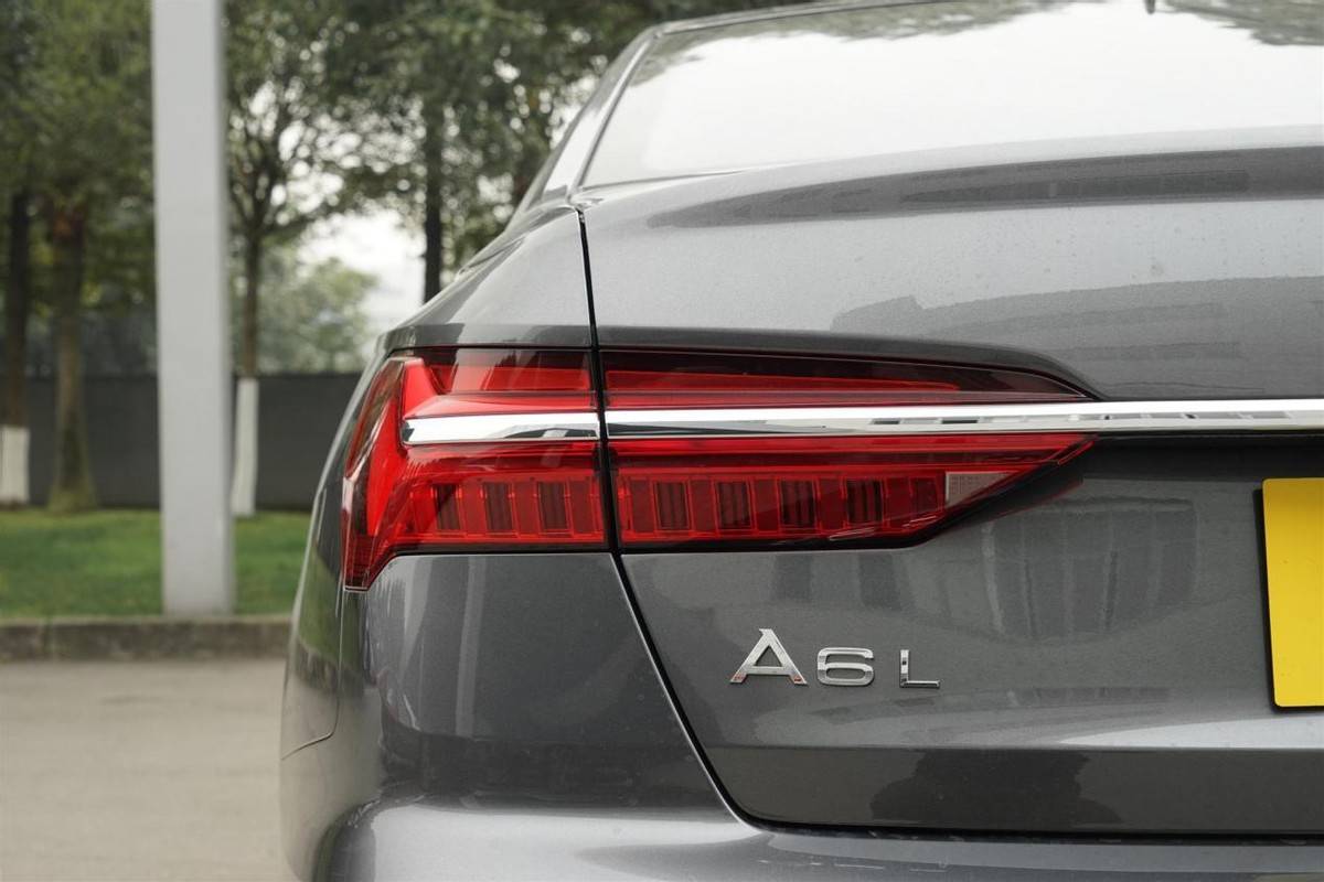 解读奥迪A6L PHEV：油耗仅2.1L，卖50.8万的绿牌豪车，值不值？_搜狐汽车_搜狐网