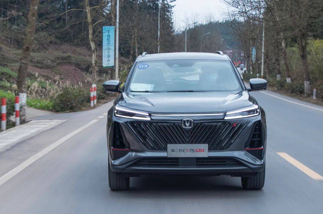 1.5T匹配8AT后有何变化？试驾第二代CS75PLUS_搜狐汽车_搜狐网
